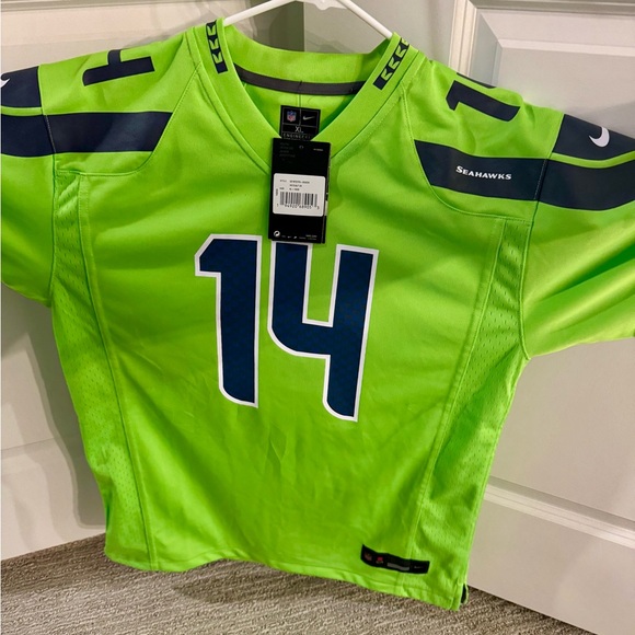 Nike | Shirts & Tops | Youth Xl Metcalf Seahawk Jersey | Poshmark